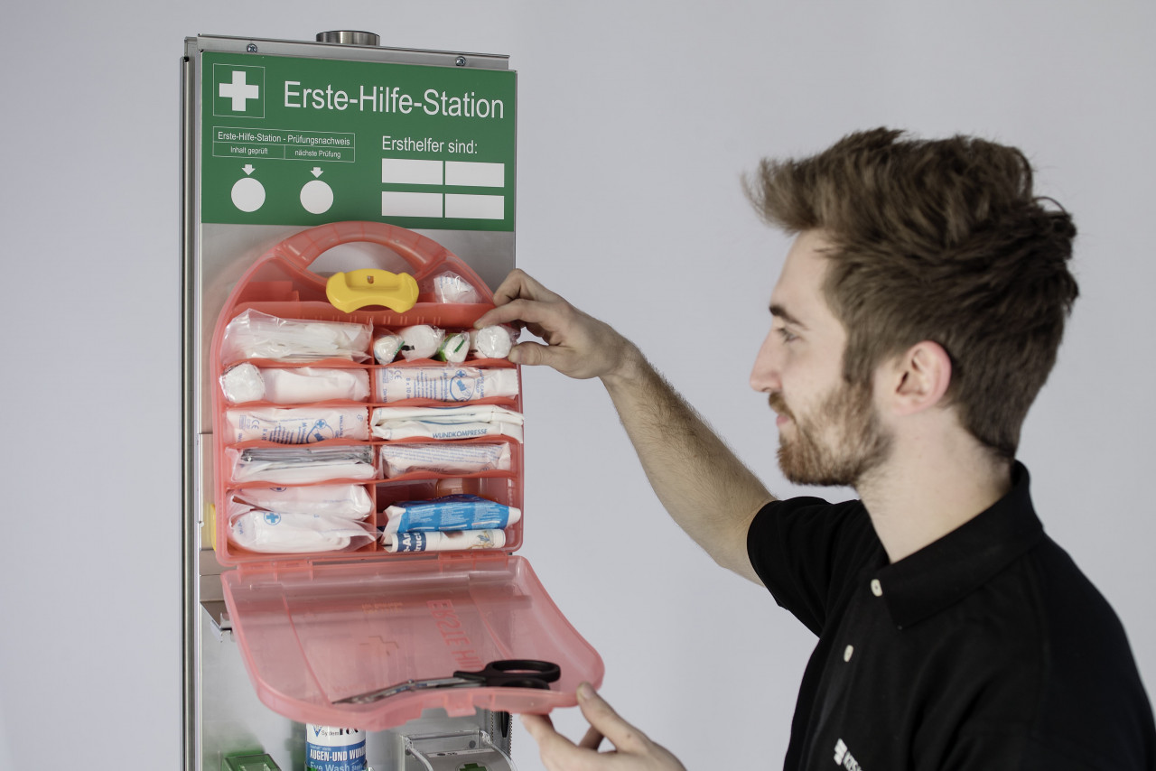 K.Lean Erste-Hilfe-Station